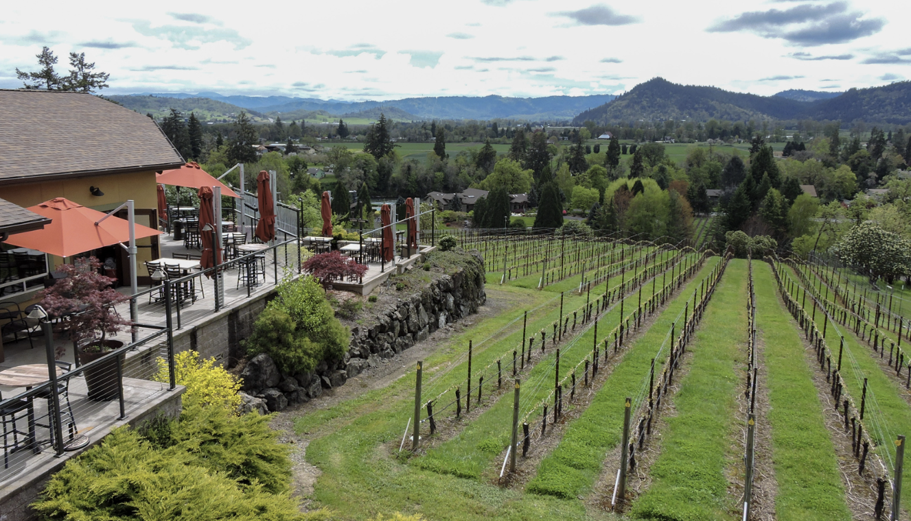 Umpqua Valley – Southern Oregon Magazine